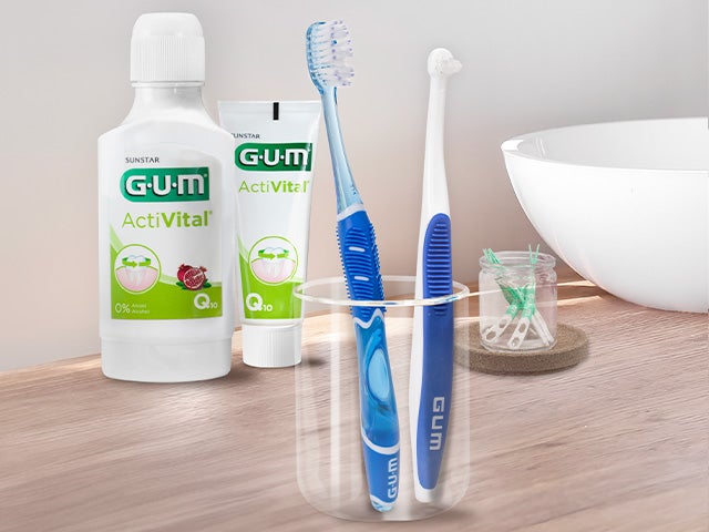 GUM® END-TUFT Toothbrush - Extra small head for patients with implants